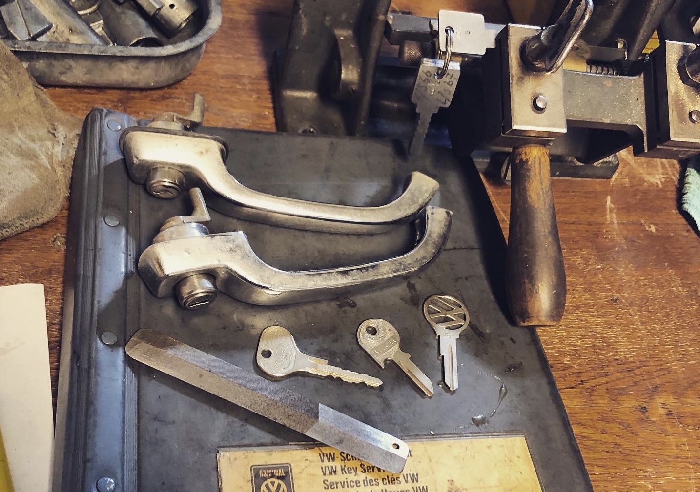 Key by Code VW Bus T2 - Aircooledshop - Ersatzteile für VW Käfer Bus T1 ...